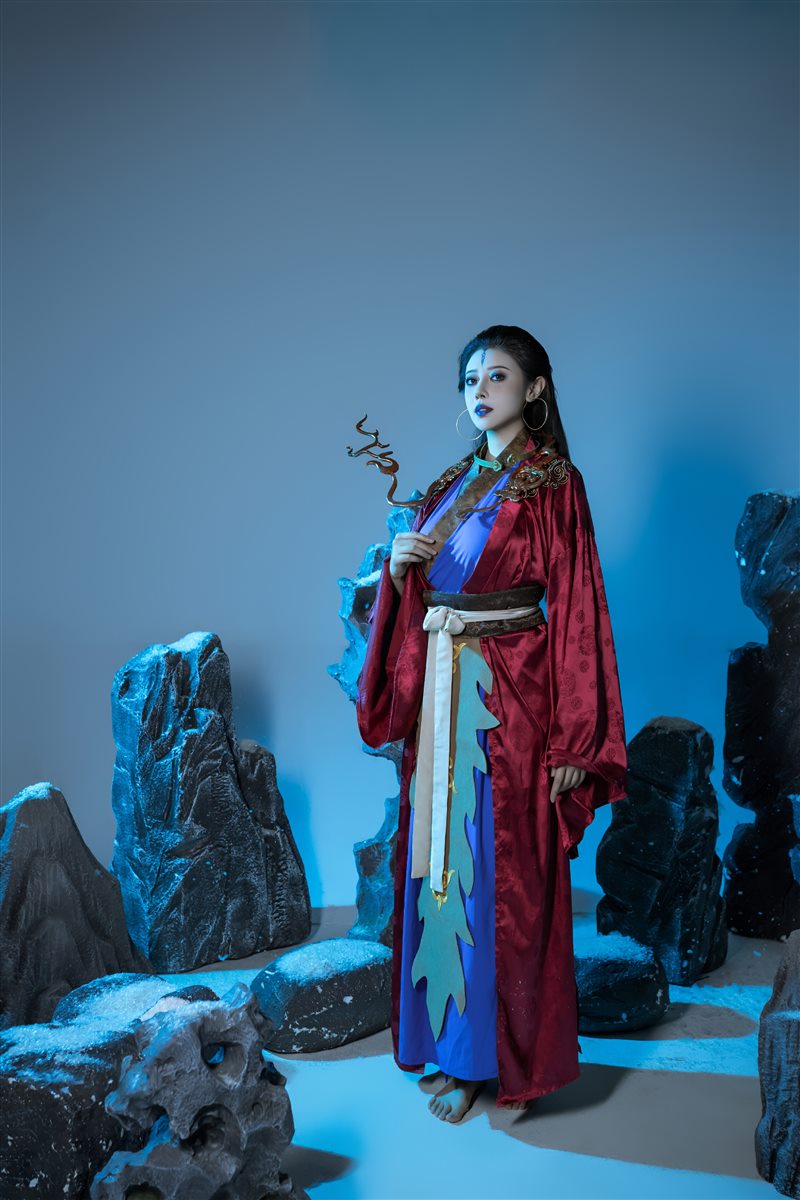 五姨太的神秘魅力：面壁少妇的cosplay风采[11P-38M]-COS集 – 专注二次元Cosplay写真收集！ (coserji.com)