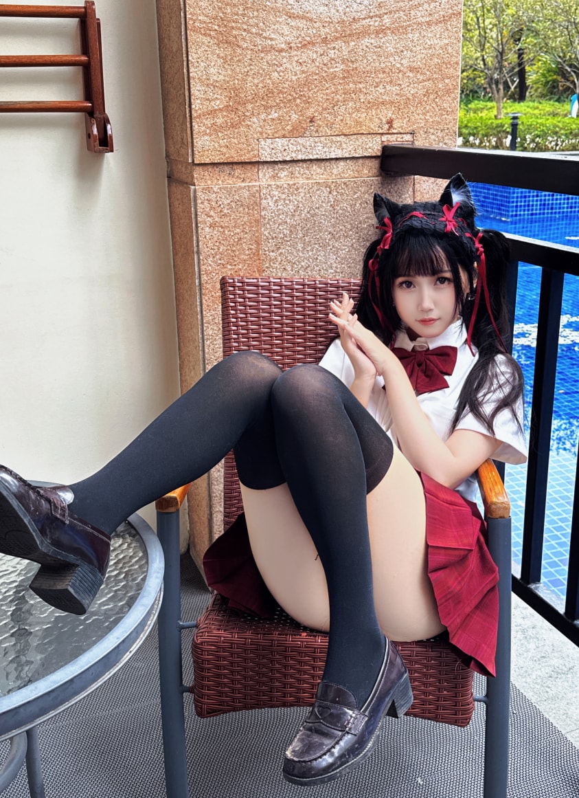 不呆猫的温泉双马尾JK：青春洋溢的cosplay之旅 [22P1V-713M]-COS集 – 专注二次元Cosplay写真收集！